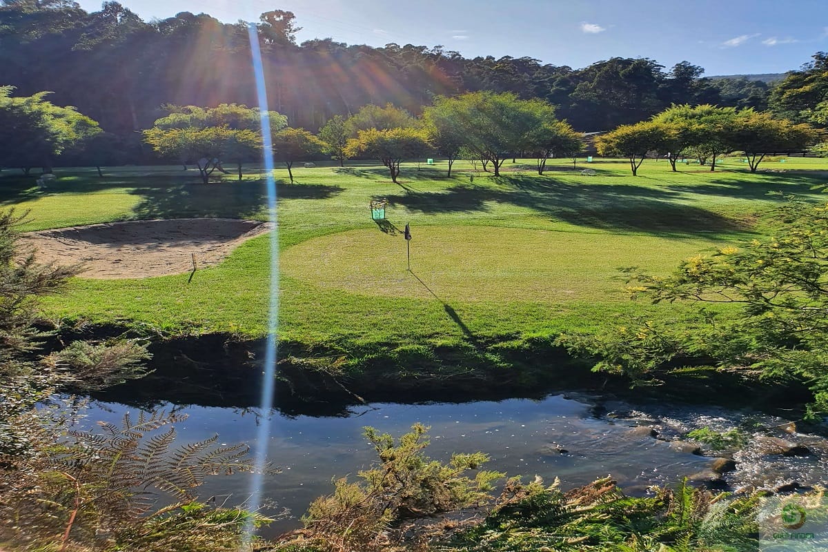Laid Back Manor - Golf Finder - Golf Directory